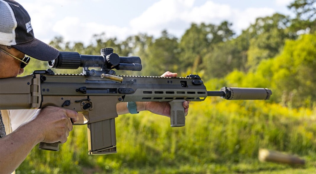 The Next Generation Of The FN SCAR: Hands-On Comparison - Gun Digest