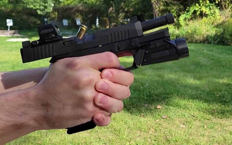 PSA Dagger Review: Does The Full-Size S Cut It In The Nightstand? - Gun ...