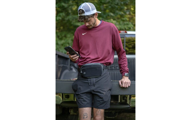 Pros & Cons Of Fanny Pack Concealed Carry - Gun Digest