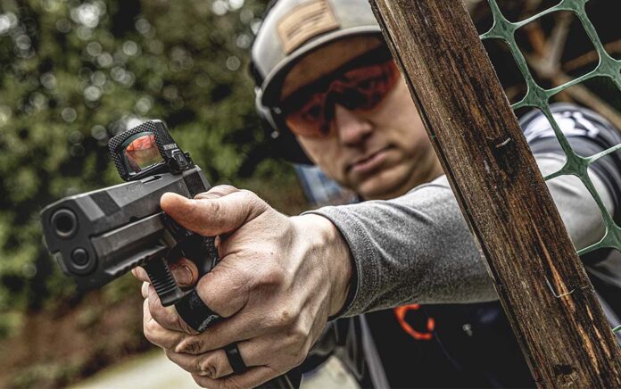 First Look: Vortex Defender-XL Red Dot Sight - Gun Digest